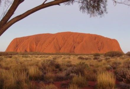 Uluṟu walks | Uluṟu-Kata Tjuṯa National Park | Parks Australia