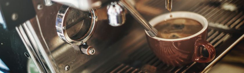 Ininti café & souvenirs | Uluṟu-Kata Tjuṯa National Park | Parks Australia